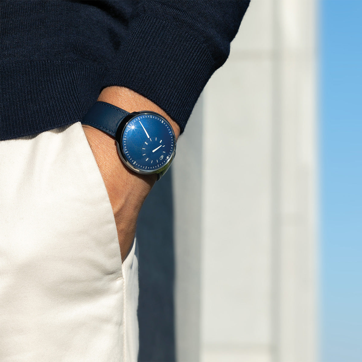 Ressence Type 8 Cobalt Blue – Ressence Watches