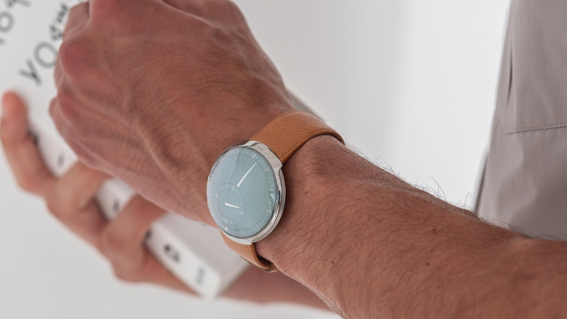 Ressence Type 8 | Minimalistic Watches – Ressence Watches